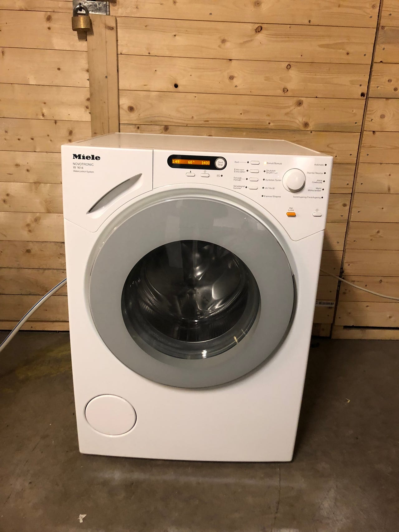 DAGENS DEAL - MIELE NOVOTRONIC W1614 VASKEMASKIN - GARANTI - GRATIS ...