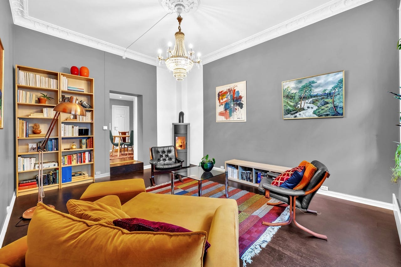 Flott 3-roms i klassisk bygård med god takhøyde (3,3m) og originale ...