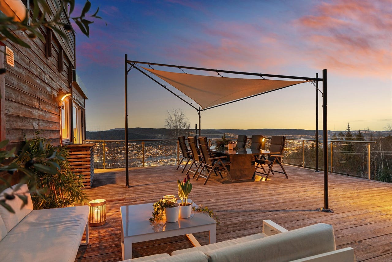 Svært delikat eierleilighet med 70m2 terrasse og fantastisk utsikt ...