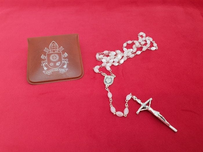 Rosenkrans - Privat publikum - pave Frans - 2010-2020 | FINN-torget