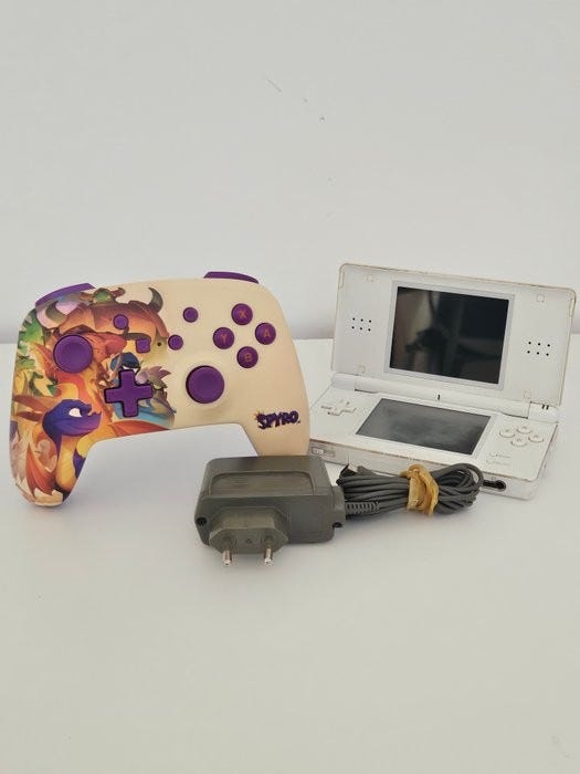Nintendo - DS Lite + Switch - Bluetooth Nintendo Switch Spyro Édition ...