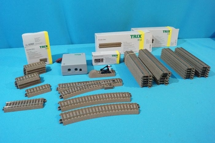 Trix H0 - 62611/62977/24188/62064/62094/24172/60115 - Modelltogspor (34 ...