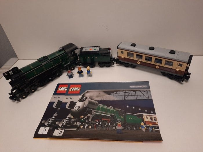 Lego Sett - 10194 - Train - Emerald Night Train 10194 Stoomtrein | FINN ...