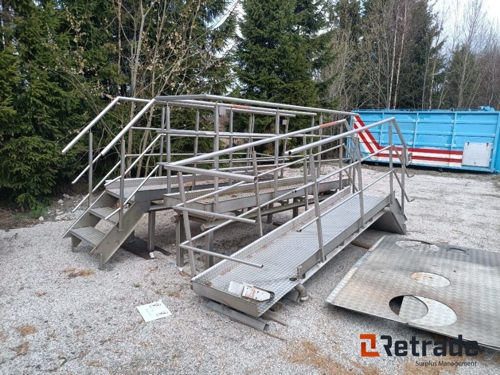 Rustrfri gelender/platto | FINN-torget