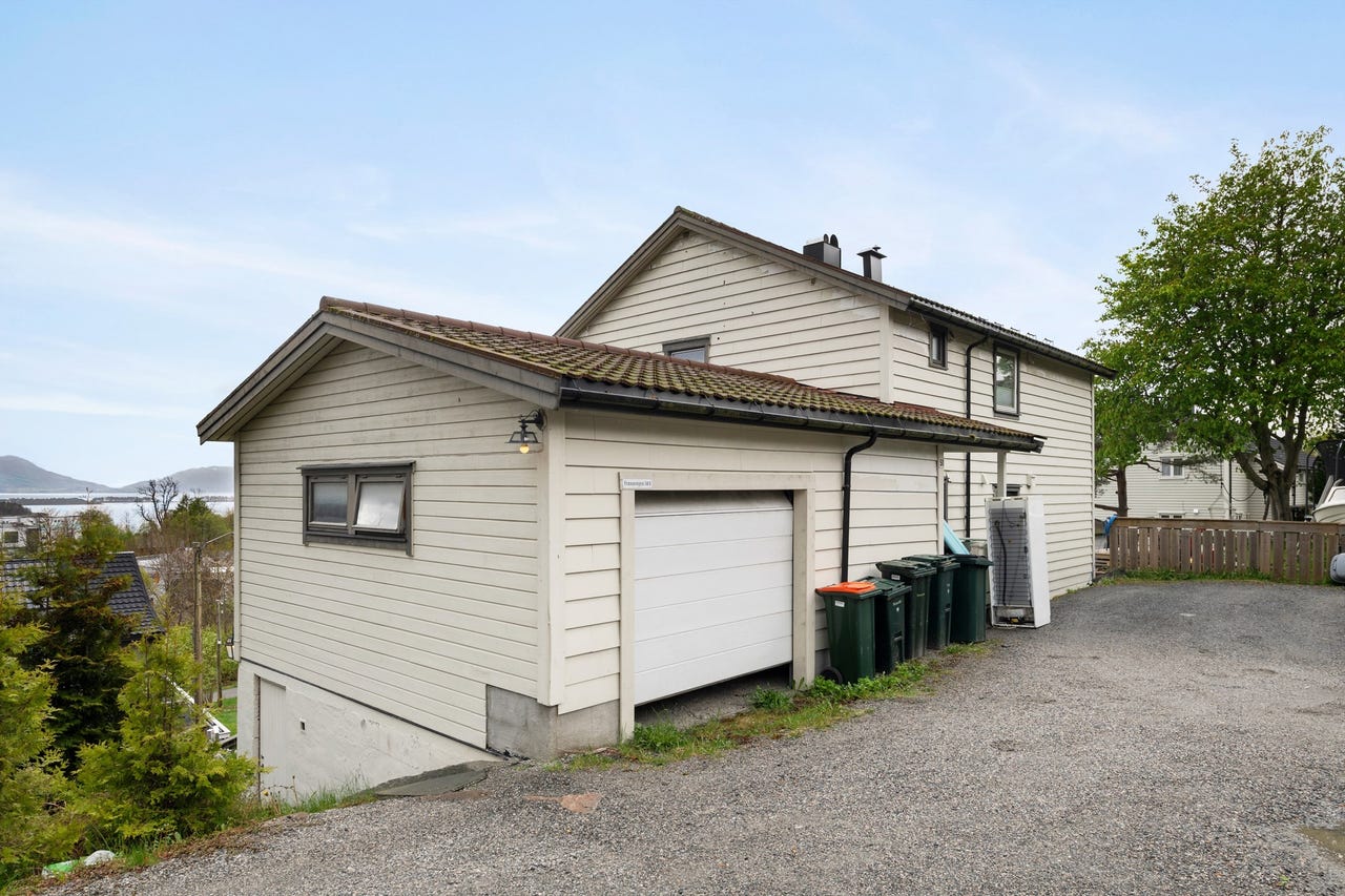Risikoanalyse av Frænavegen 50B, Molde - tomannsbolig på 187m² | Visning.ai