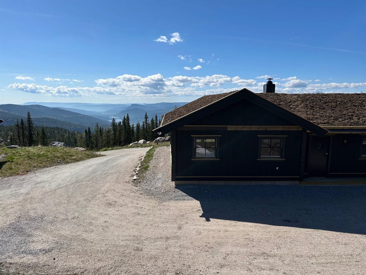 Innbydende H-hytte på Tempelseter. Alt på ett plan - 4 soverom og 2 bad ...