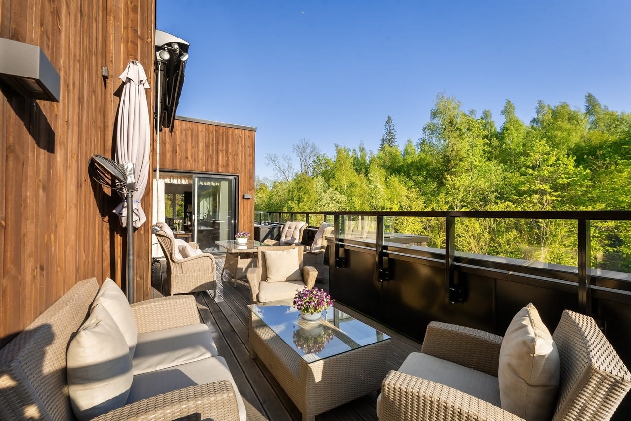 Lys og moderne 3-roms fra 2021. Solrik terrasse på 28 kvm med herlige ...