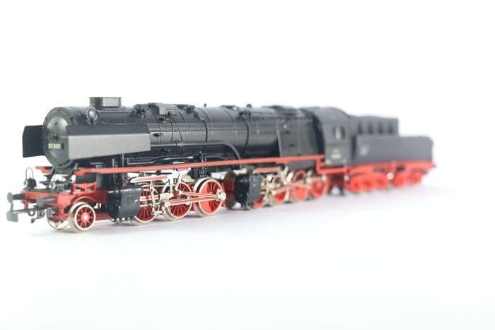 Märklin H0 - 3102 - Damplokomotiv med tilhengervogn (1) - BR 53 0001 ...