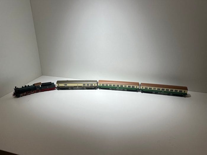 Piko H0 - Togsett (4) - 4-delt personentog - DB | FINN-torget