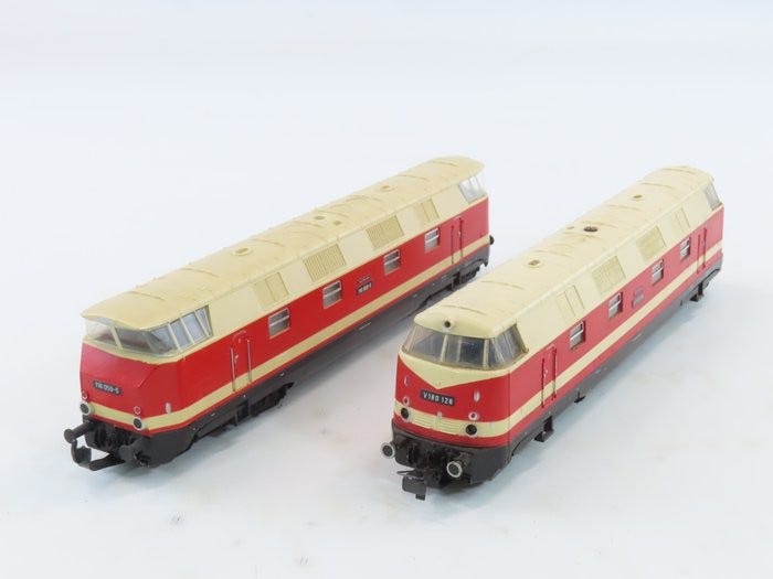 Piko H0 - 5452 320 - Diesel lokomotiv (2) - V180 og BR 118 - DR (DDR ...