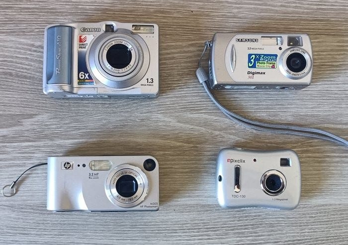 Canon, Samsung, Hp / Pix Clix Power Shoot A10 / Digimax 301 ...