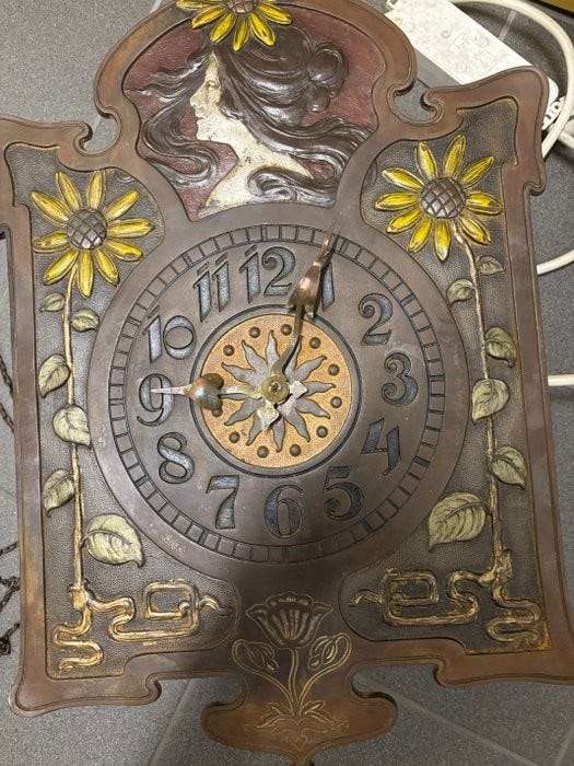 Schwarzwald veggur - Art Nouveau Tre - 1850-1900 - Jugendklokke | FINN ...