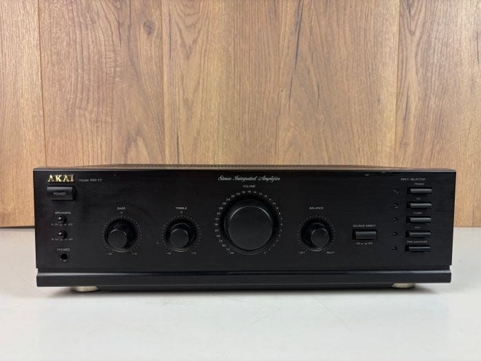 Akai - AM-17 Faststoff forsterker | FINN-torget