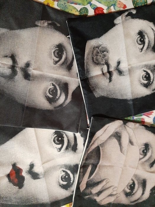 4 store puter i postmoderne stil - Pute (4) | FINN-torget