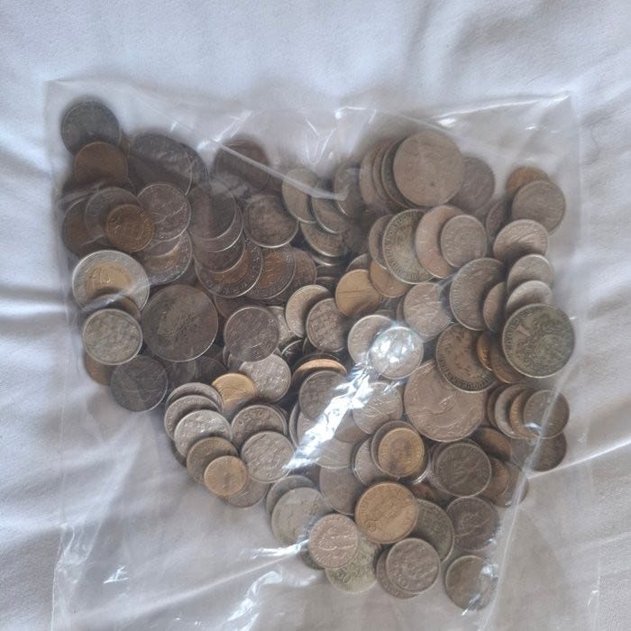 Portugal. Republic. Amazing lot of 293 Portuguese coins from diferent ...