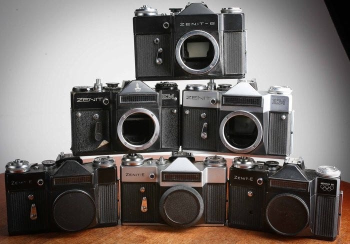 Zenit 6 Boitiers différents pour pièces , collection ou réparation Et ...
