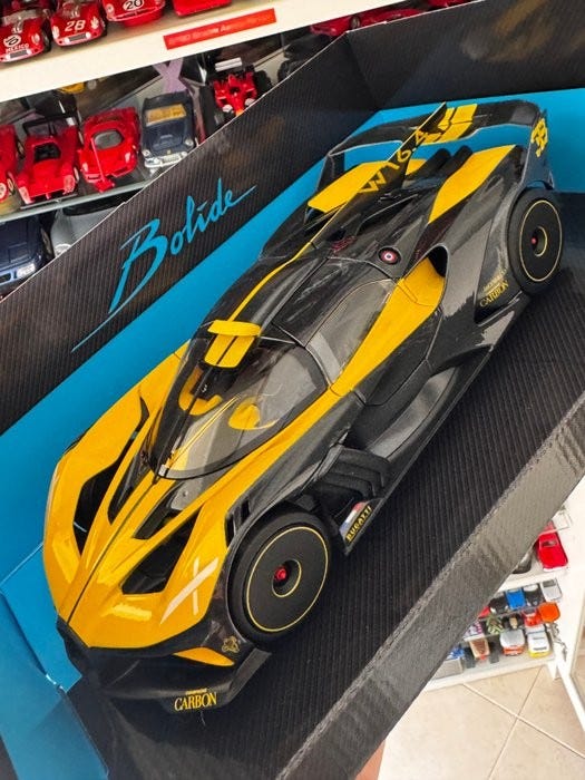 Bburago 1:18 - Modellbil - Bugatti Bolide W16.4 - Byggeår 2020 gul ...