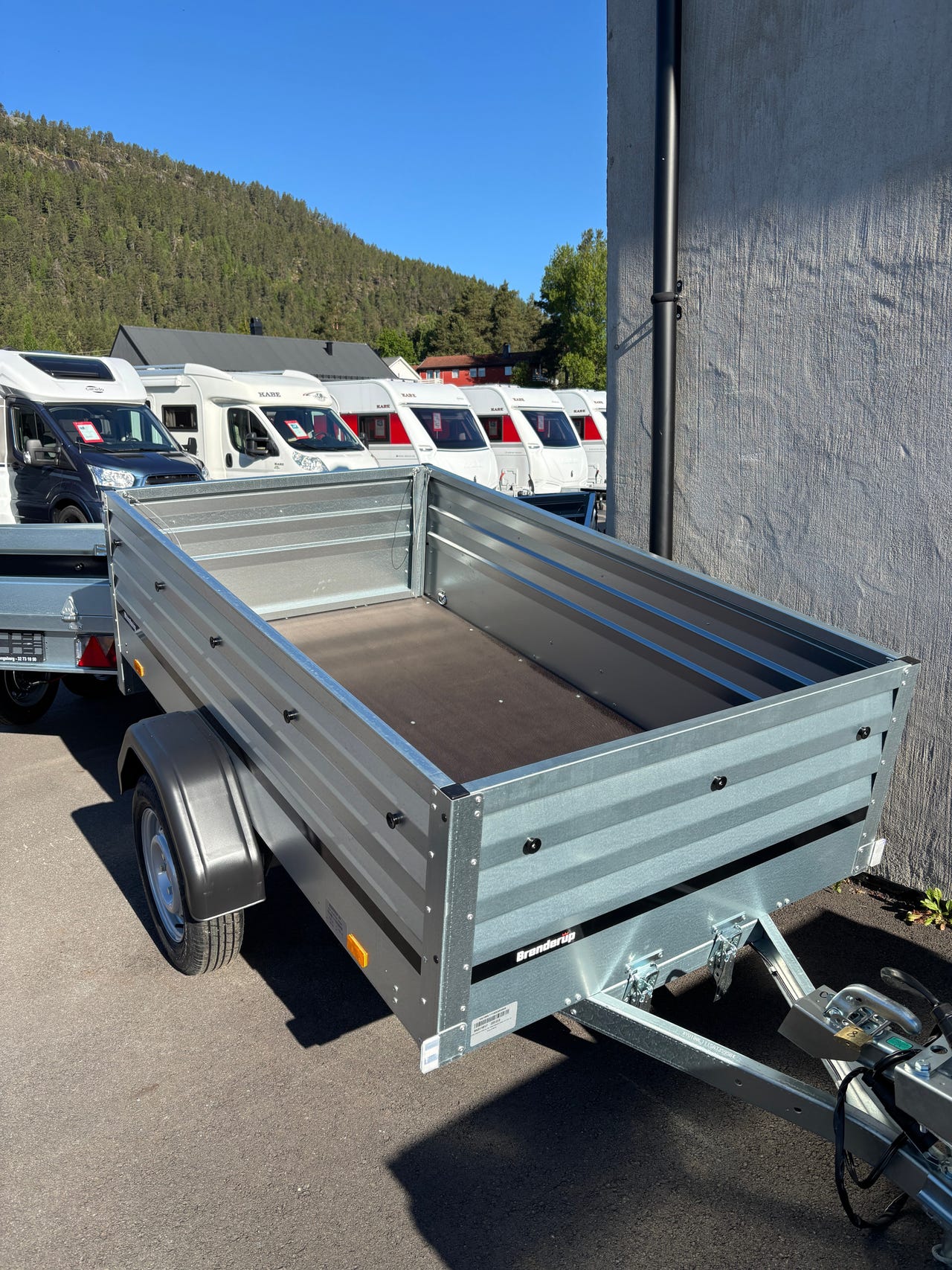 Brenderup 1205 XL SUB 750 KG | FINN-torget
