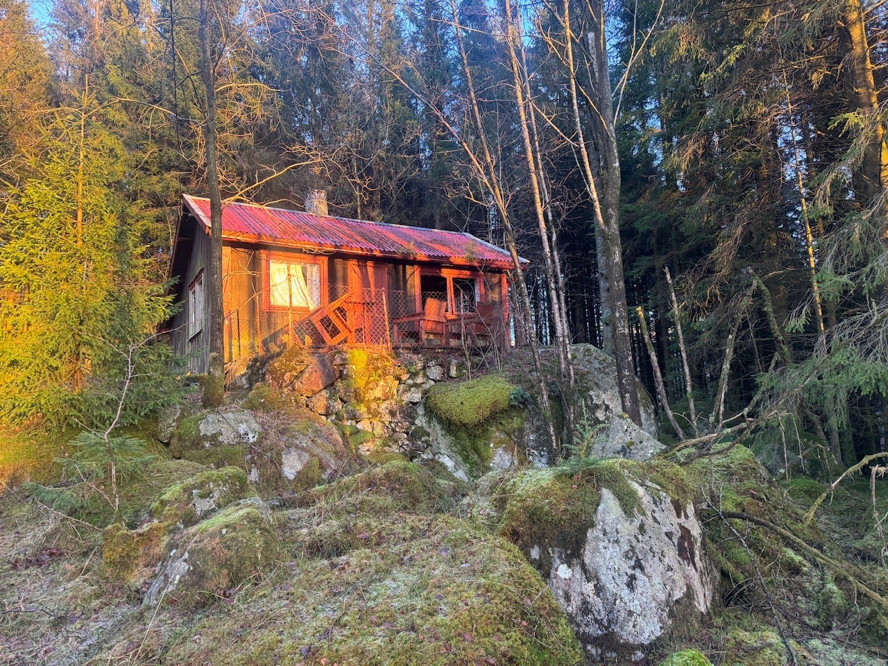 Bjørheimsbygd - Eldre hytte / hyttetomt med rivningsobjekt, evt ...