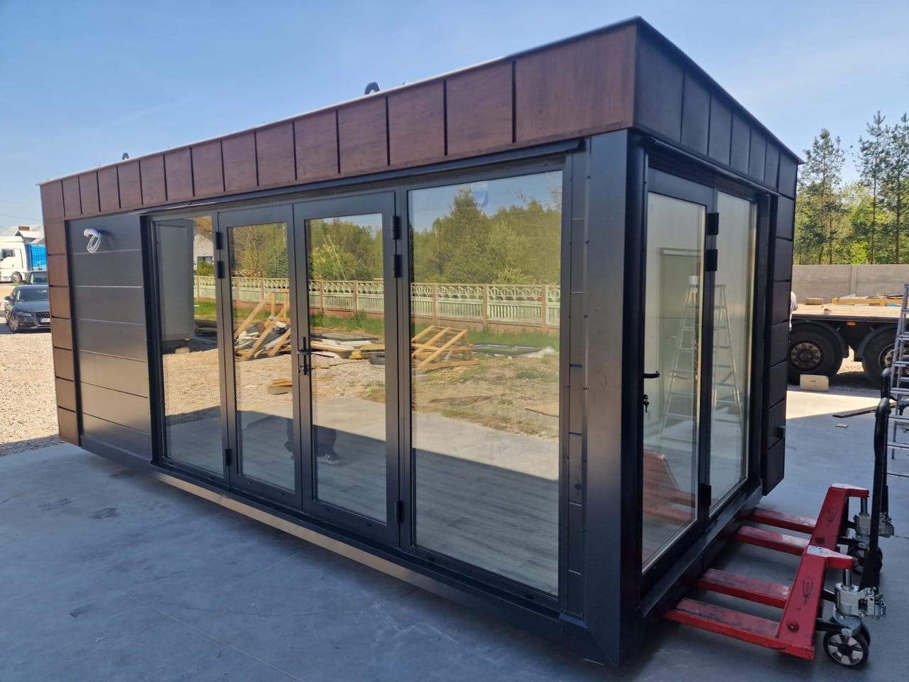 Moderne brakke / brakker / container / butikk - 6m x 3m | FINN-torget