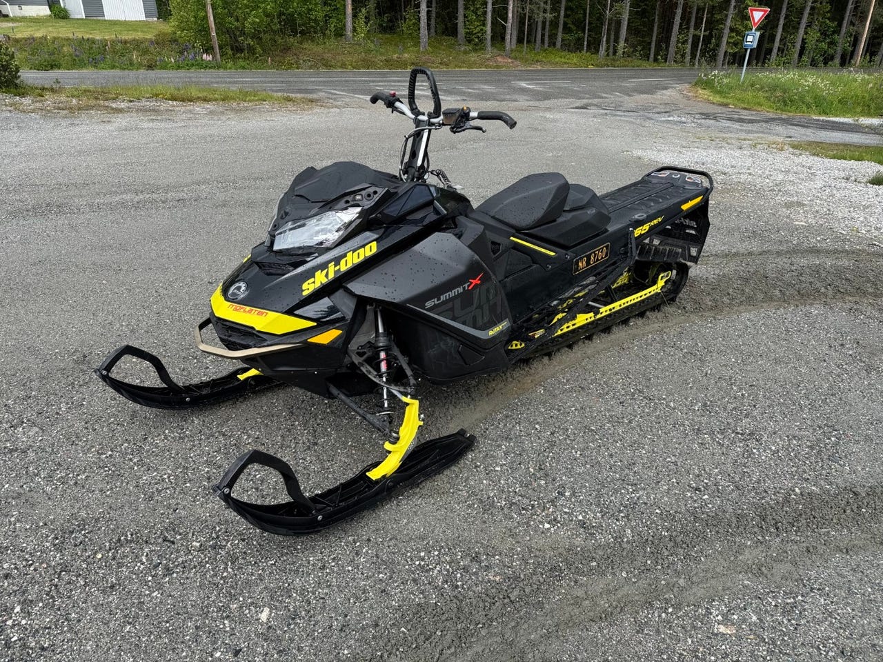 2017 Ski Doo Summit 850 165" selges i deler | FINN-torget