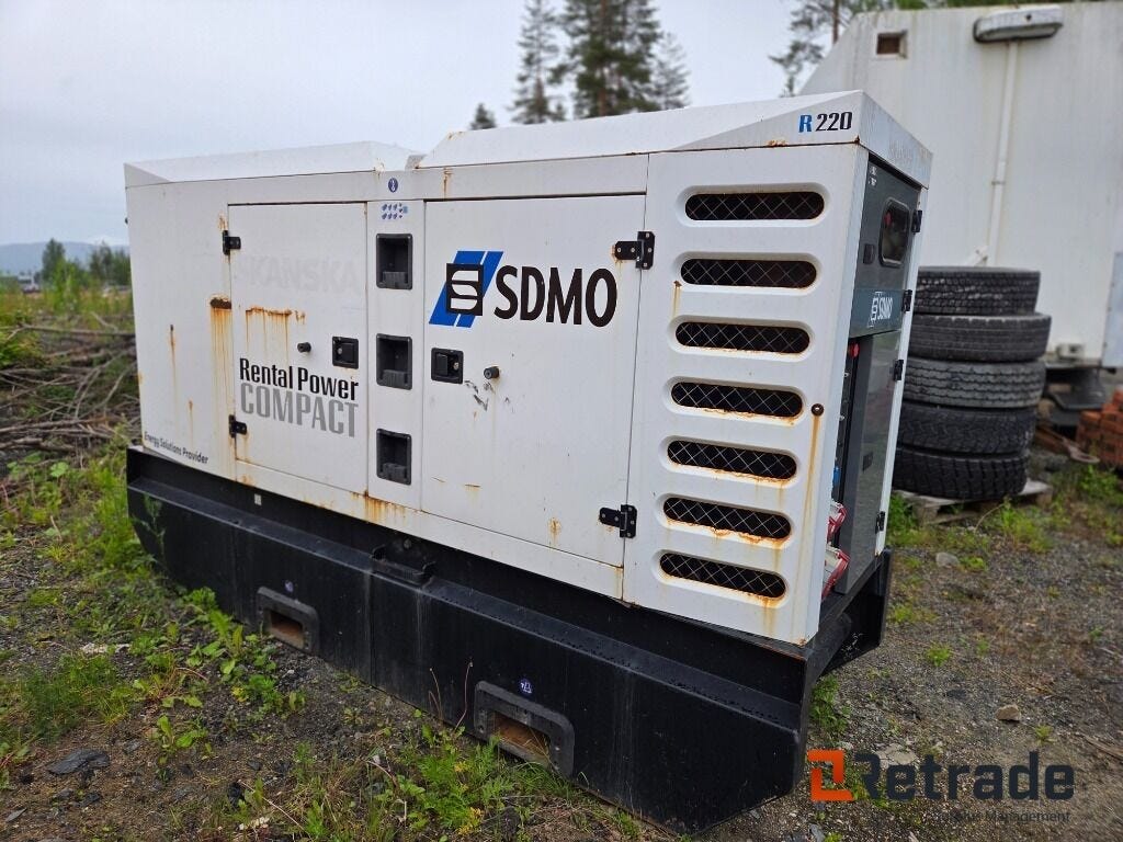 Generator SDMO R220 C3 | FINN-torget
