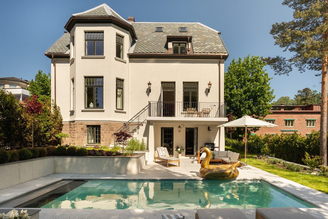 Unik byvilla designet av Gathe + Gram | Totalrenovert | Svært høy ...