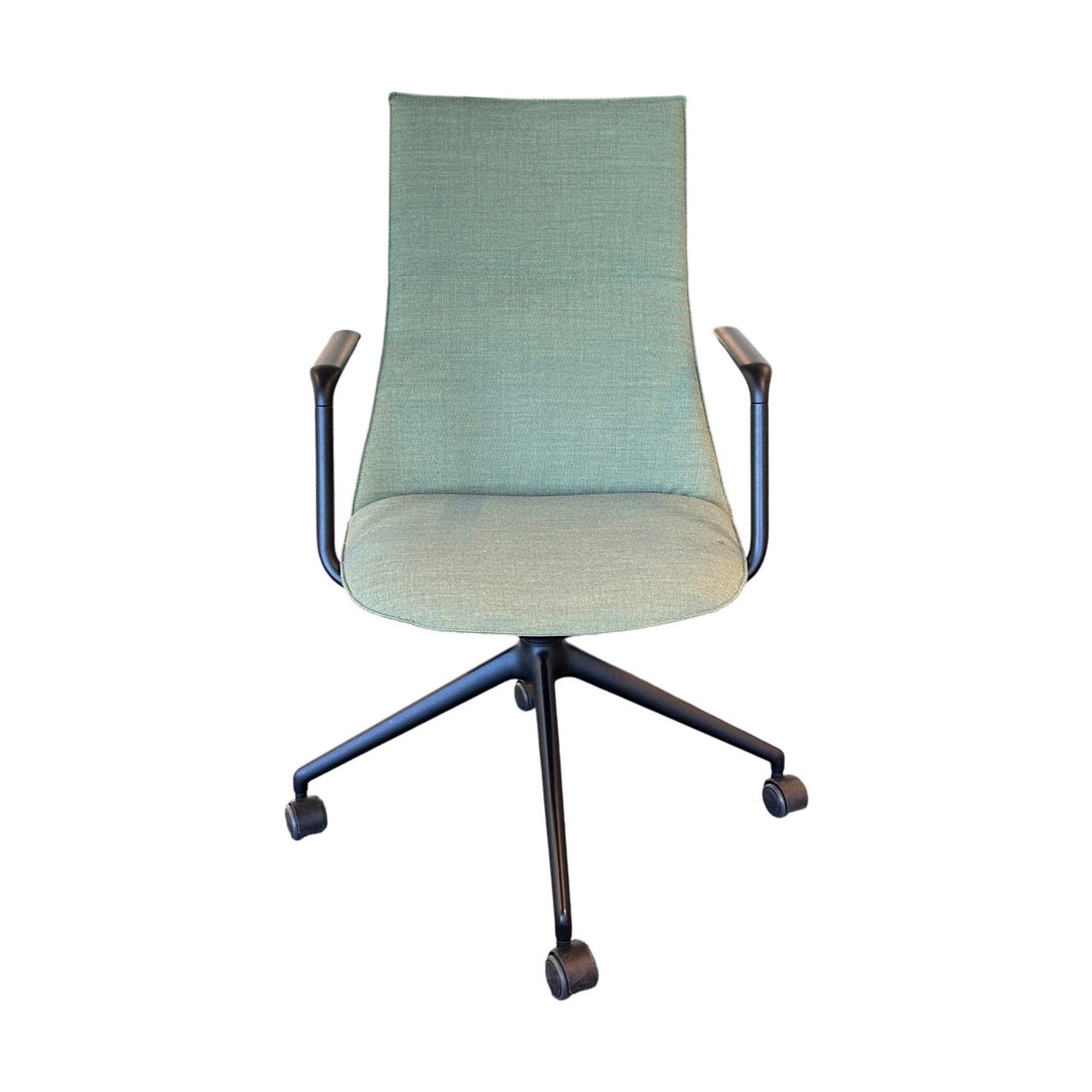 4 stk Fjell 5ER møteromsstol fra Fora Form, lys grønn, med armlener ...