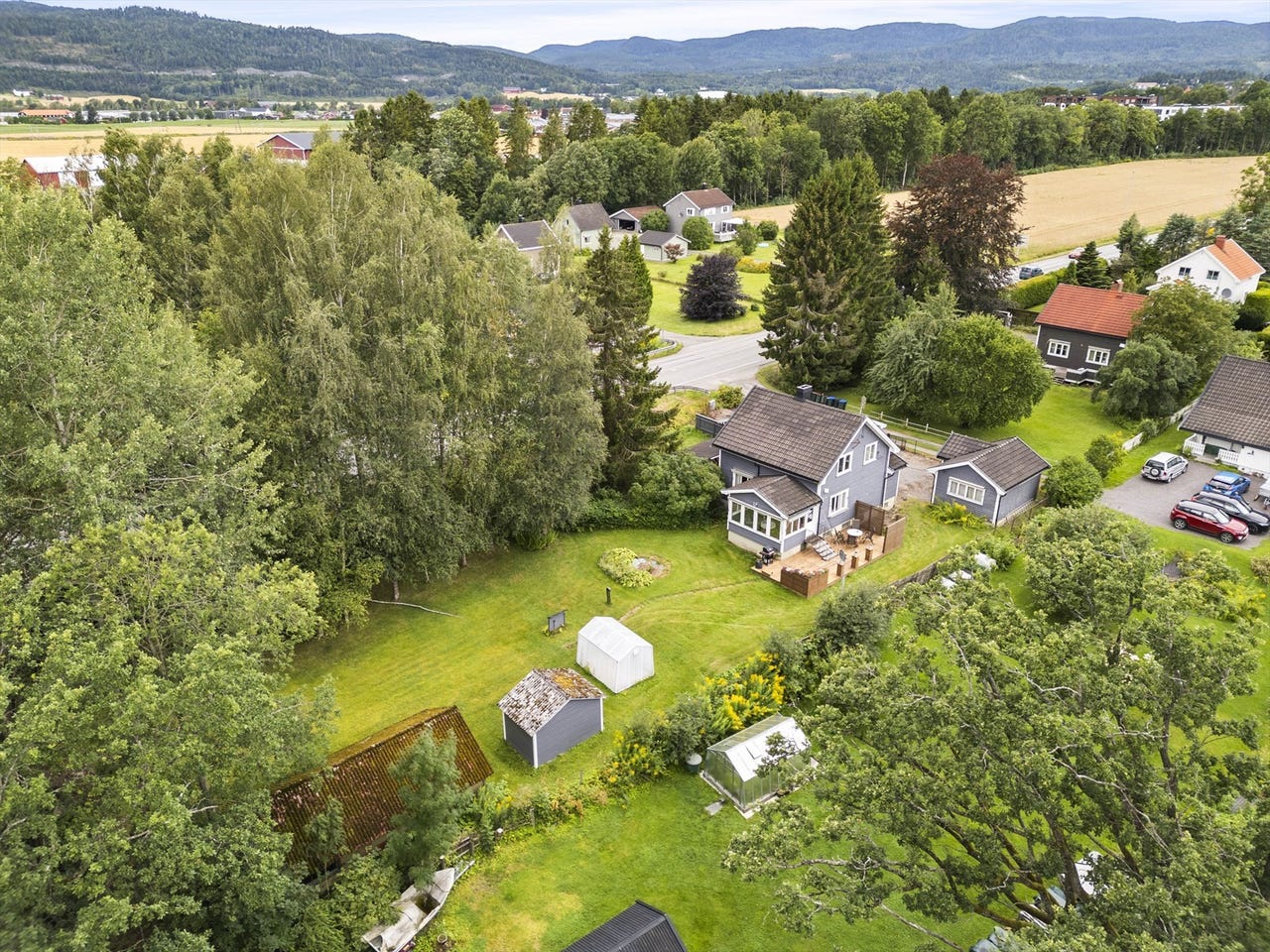 Glypnes 12, Sande i Vestfold - enebolig på 282m² fra 1956 | Visning.ai