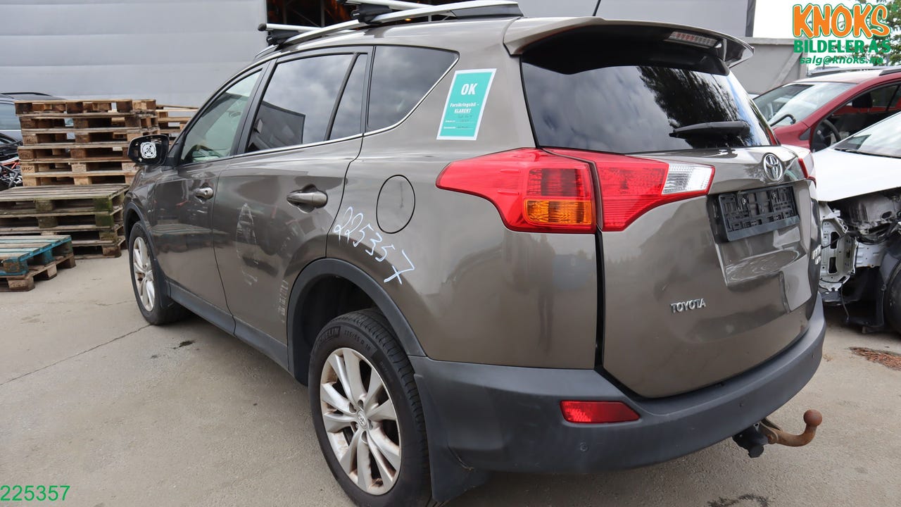 Bildeler fra Toyota Rav4 2,2d 2014mod. (225357) | FINN-torget