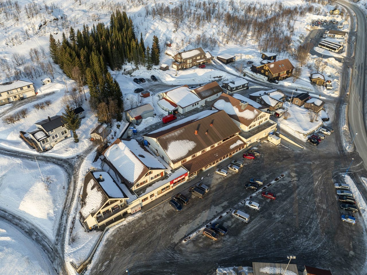 LEIE - Nye Eide Handel | Kvaløyas mest populære handelssted utvider ...