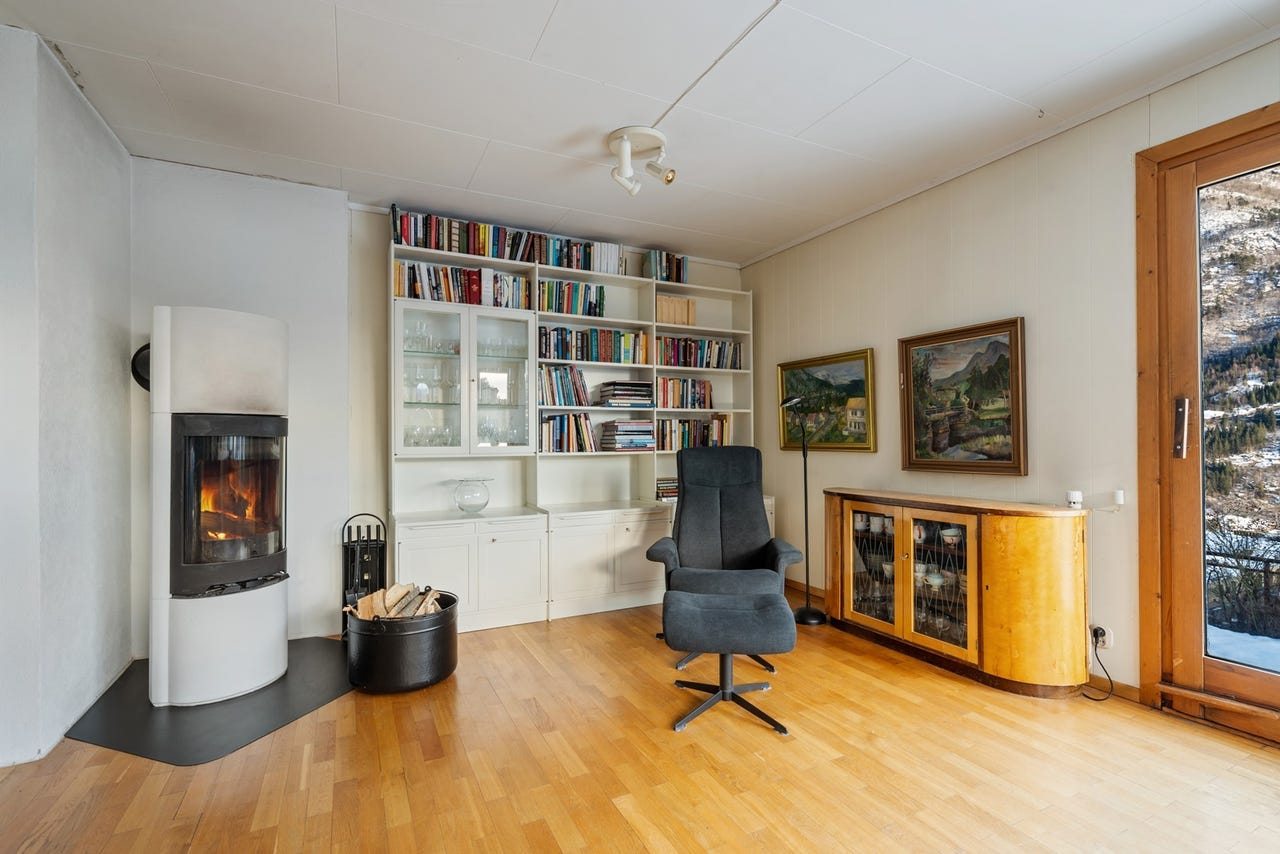 Trivelig, velholdt del av tomannsbolig | Fantastisk utsikt mot ...