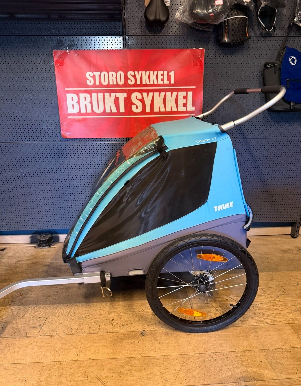 Pent brukt Thule coaster XT, 2 barn, Sykkelvogn, Nylig service! | FINN ...