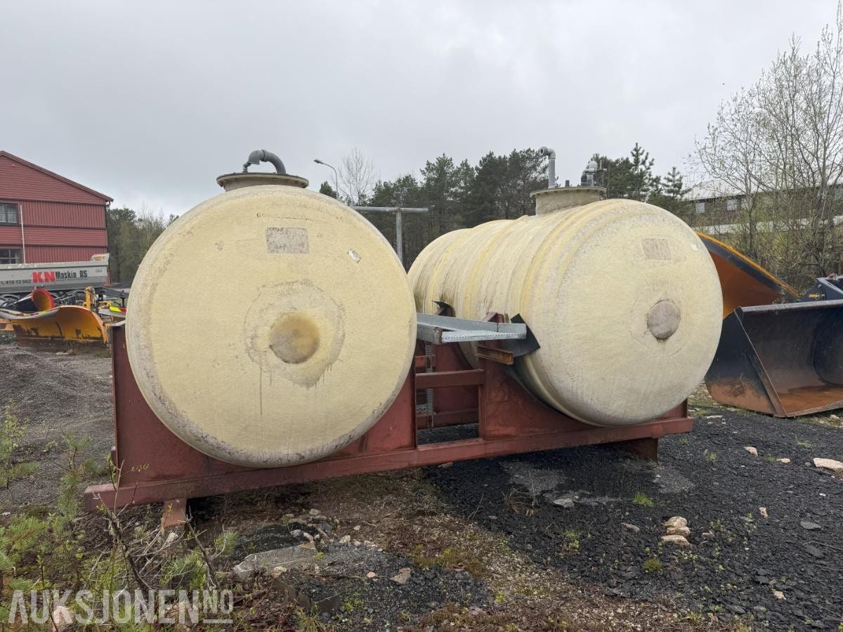 2 x 6000 L Glassfiber Oljetank | FINN-torget