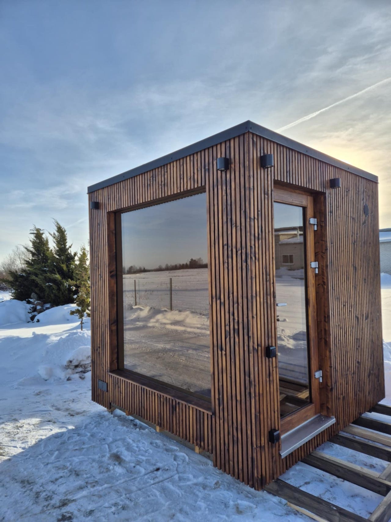 Moderne og kompakt badstue perfekt for by, hage og hytte | FINN-torget