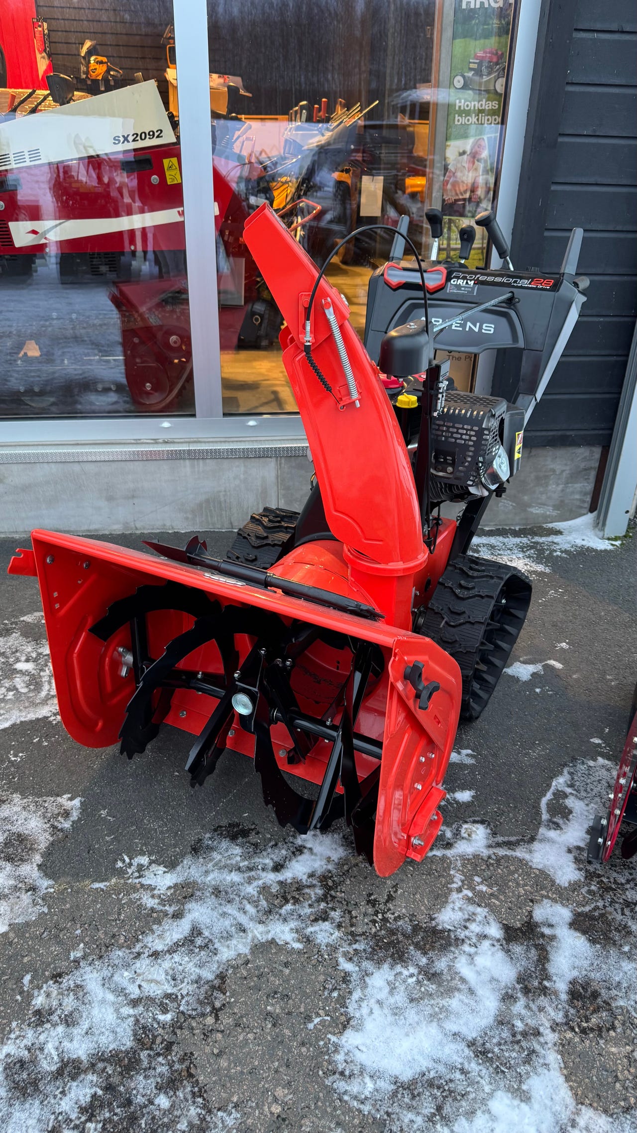 SNØFRESER HYDRO PRO 28 RAPIDTRAK EFI | FINN-torget