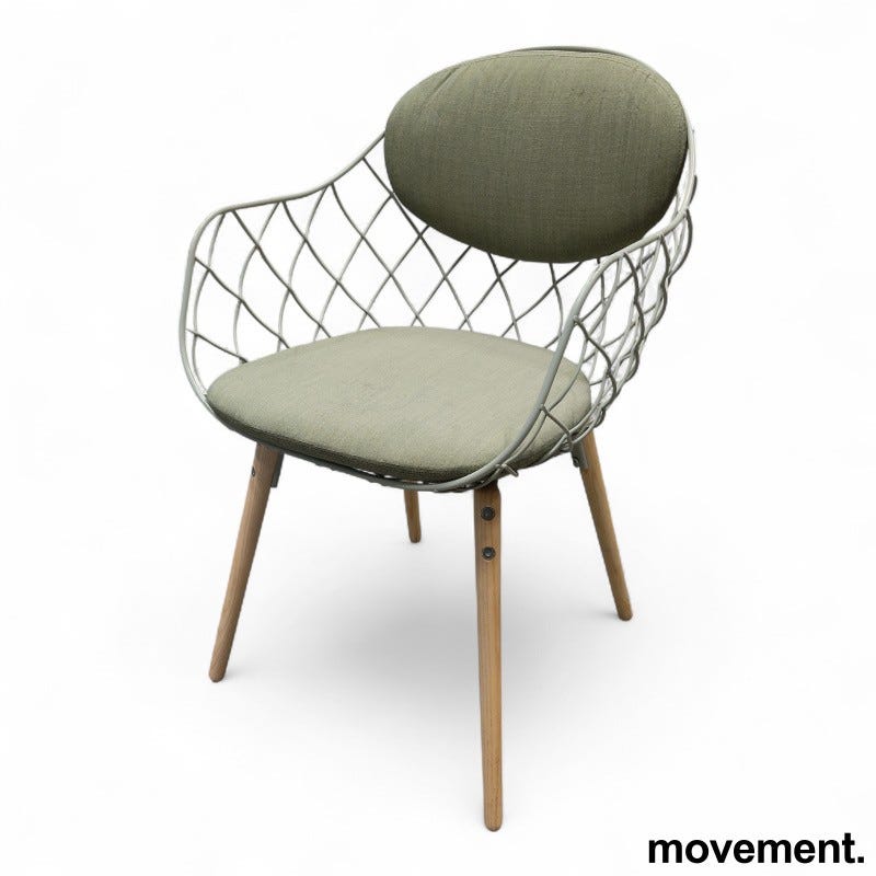 2 stk Magis Pina Chair Grønt stoff (Kvadrat Remix), hvitlakkert metall ...
