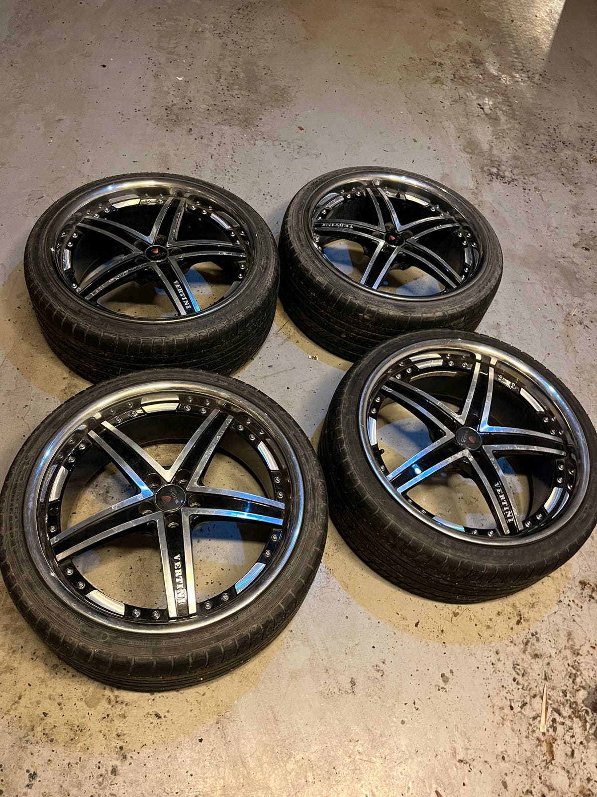 19" Vertini felger med 235/35/19 | FINN-torget