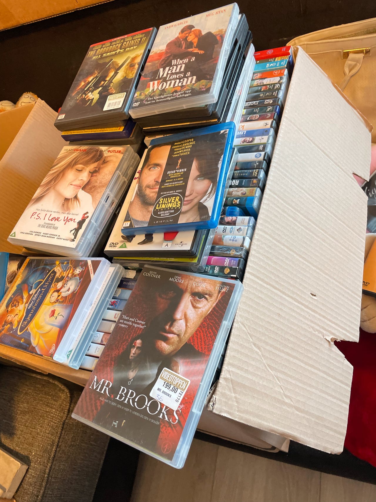 Masse dvd filmer til barn og voksne | FINN-torget