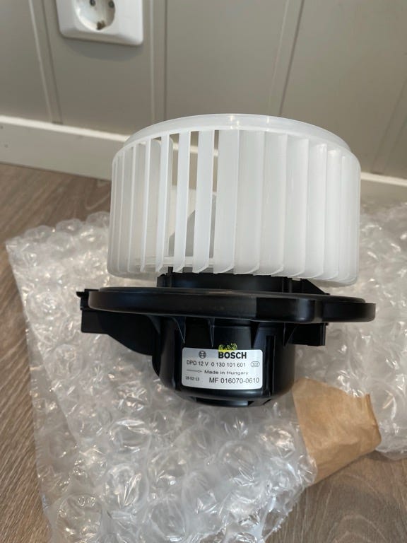 Toyota kupévifte 87103-02080, Corolla Avensis | FINN-torget