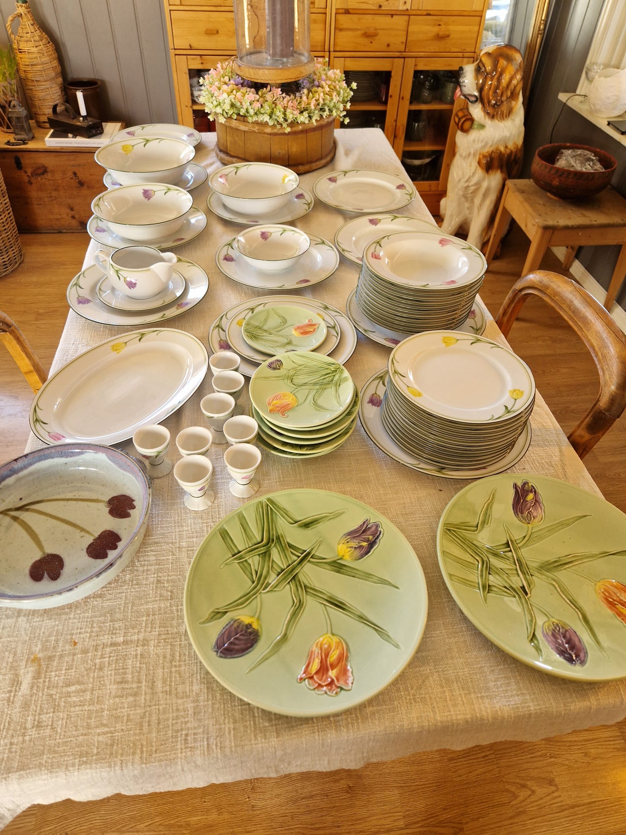Masse servise Tulipan fra Firkløveren og div fra andre produsenter ...