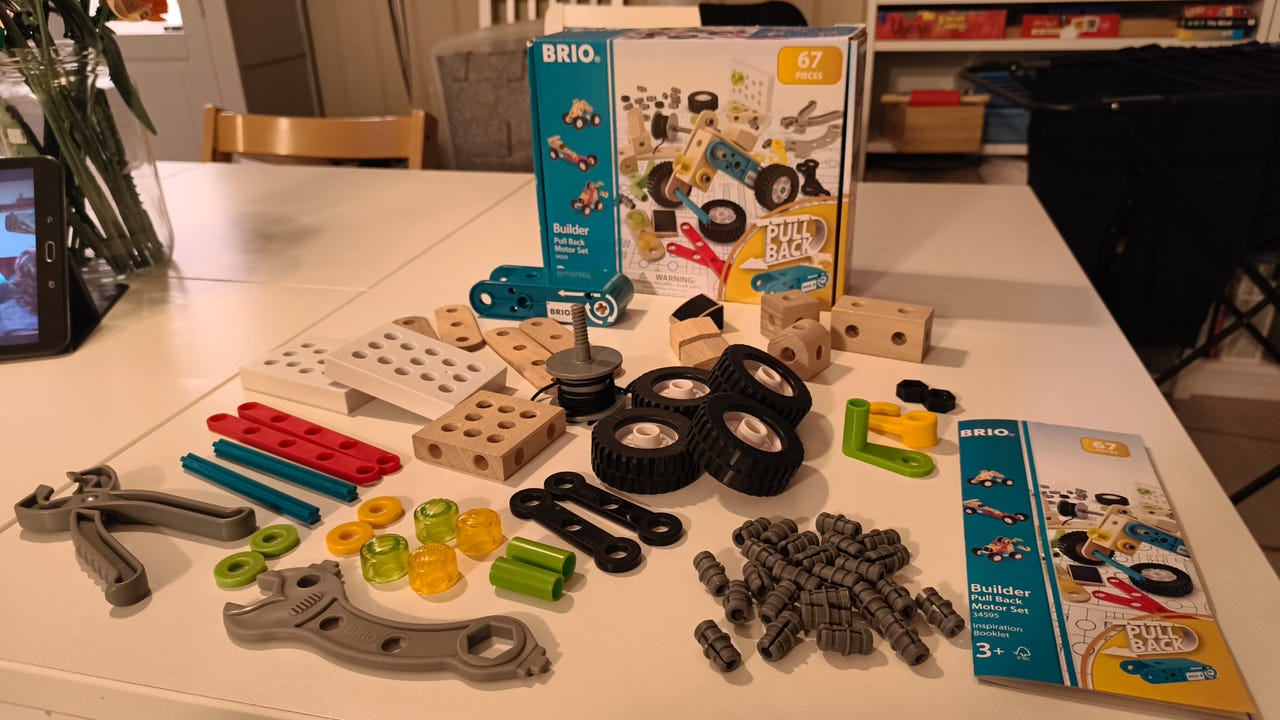 Komplett BRIO Builder Pull Back Motor Set 34595 | FINN-torget