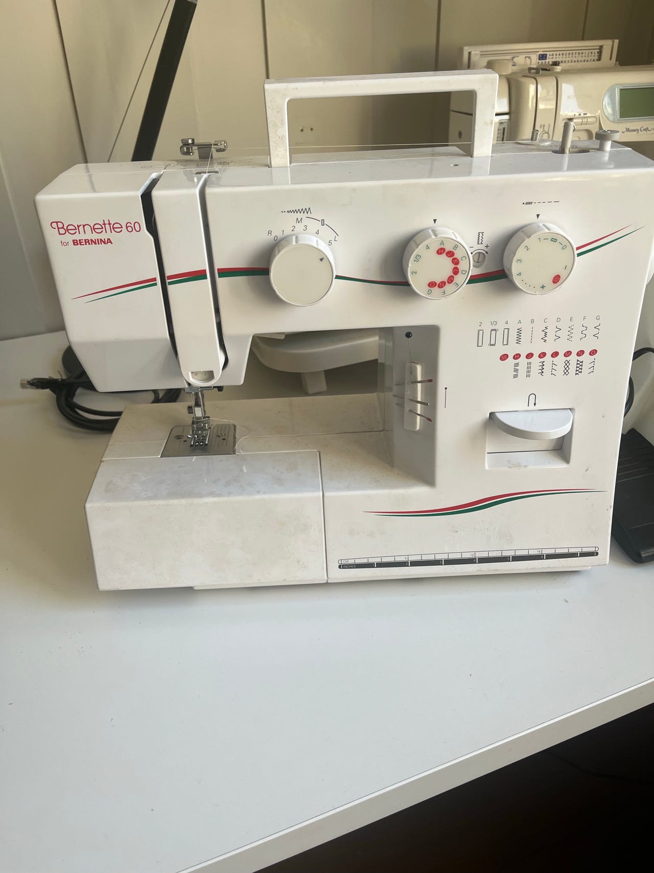 Bernette 60 for Bernina symaskin | FINN-torget
