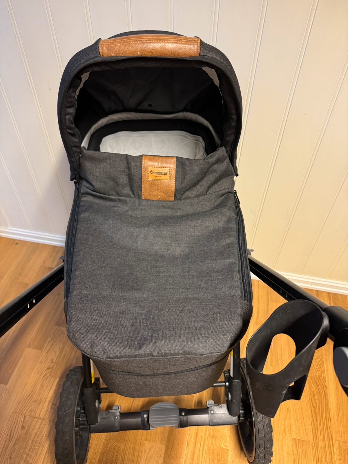 Emmaljunga NXT-90 med bilstol | FINN-torget