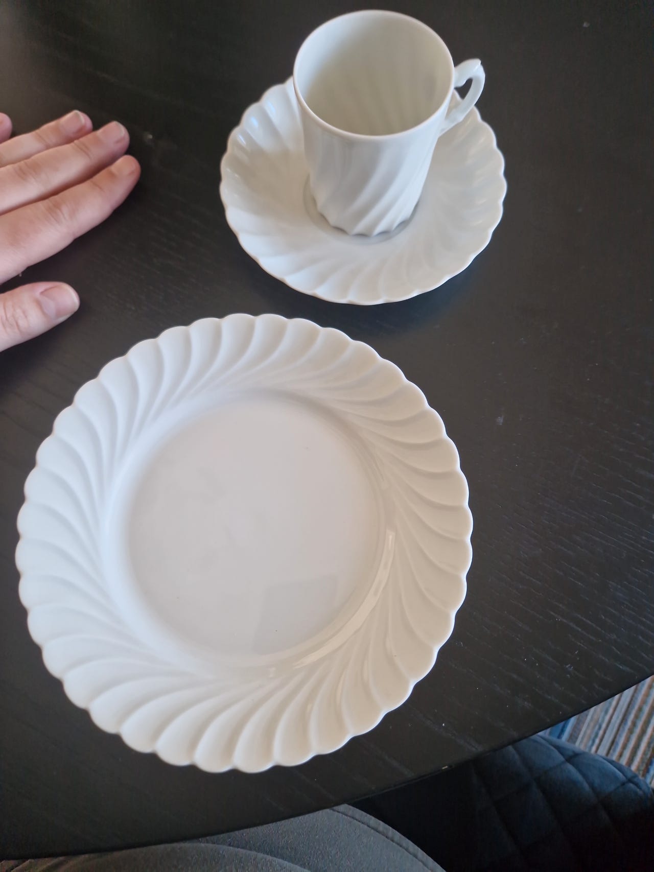 Bogstad hvitt servise fra Porsgrun | FINN-torget