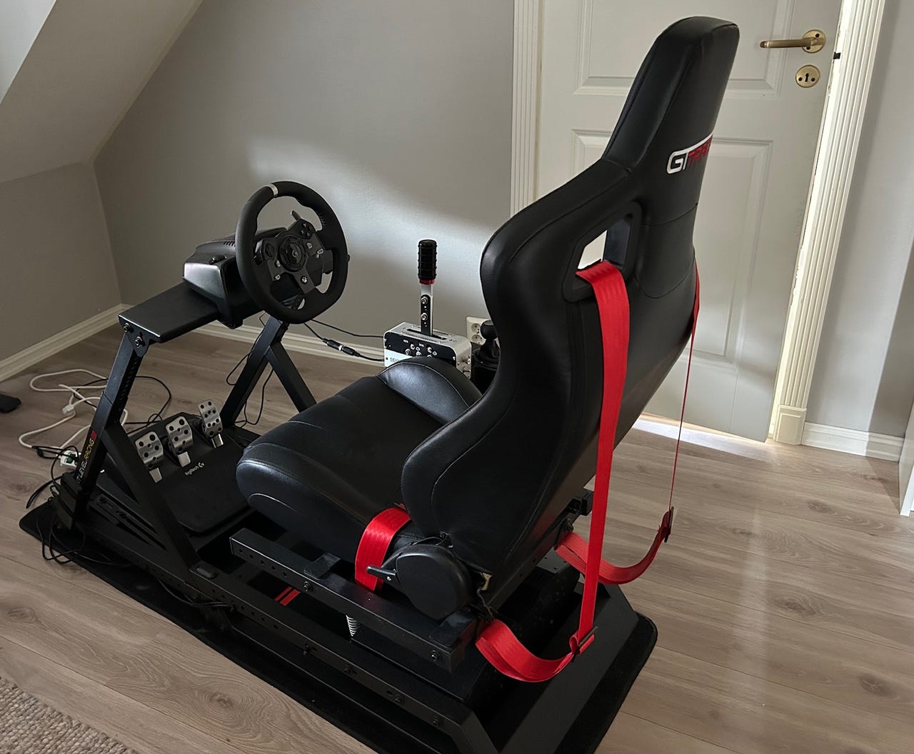 Next Level Racing GTtrack m/Motion Racing Platform v3, G920 og ...