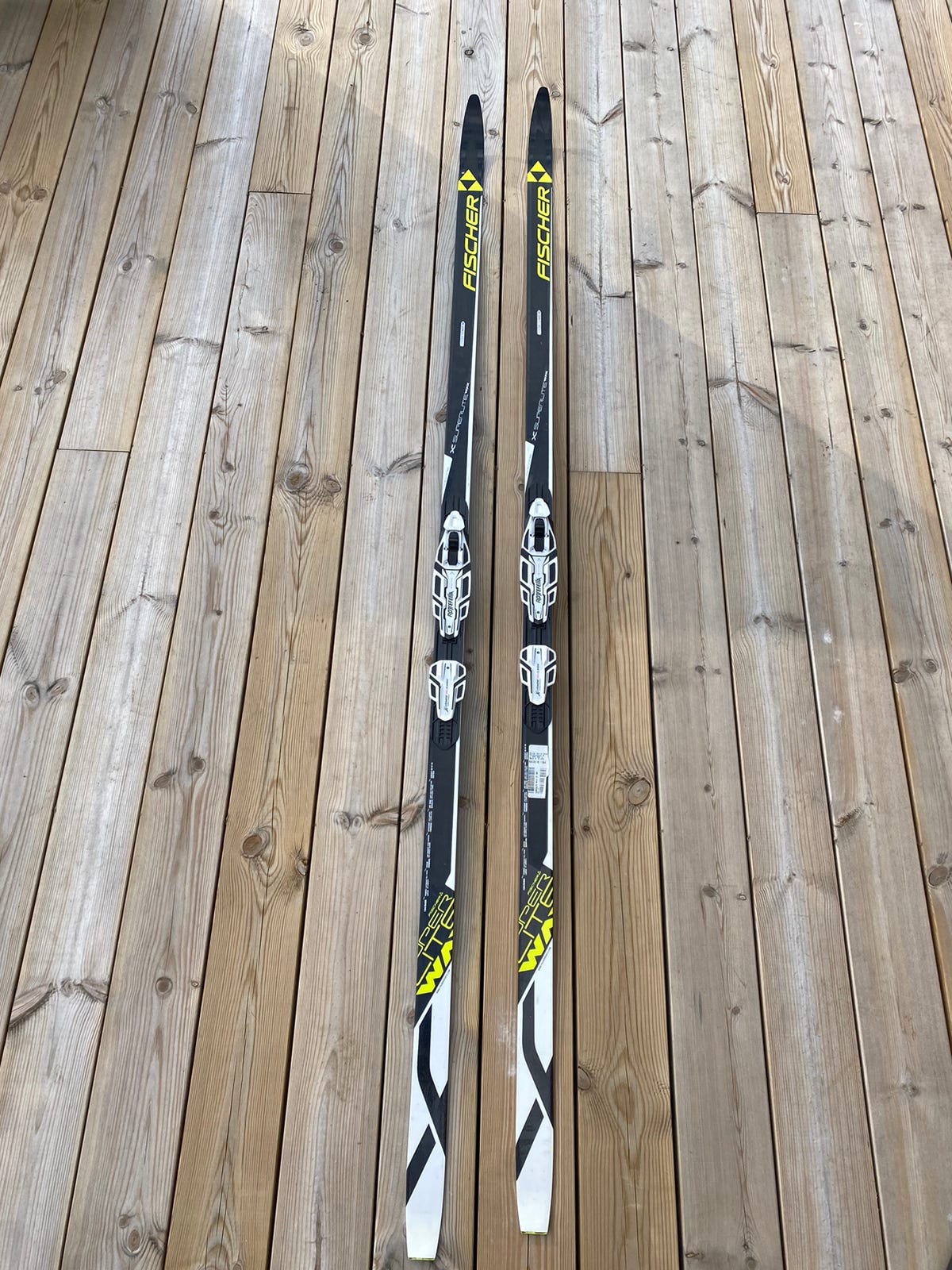 Fischer Superlite Wax 2018 Rottefella NIS binding | FINN-torget