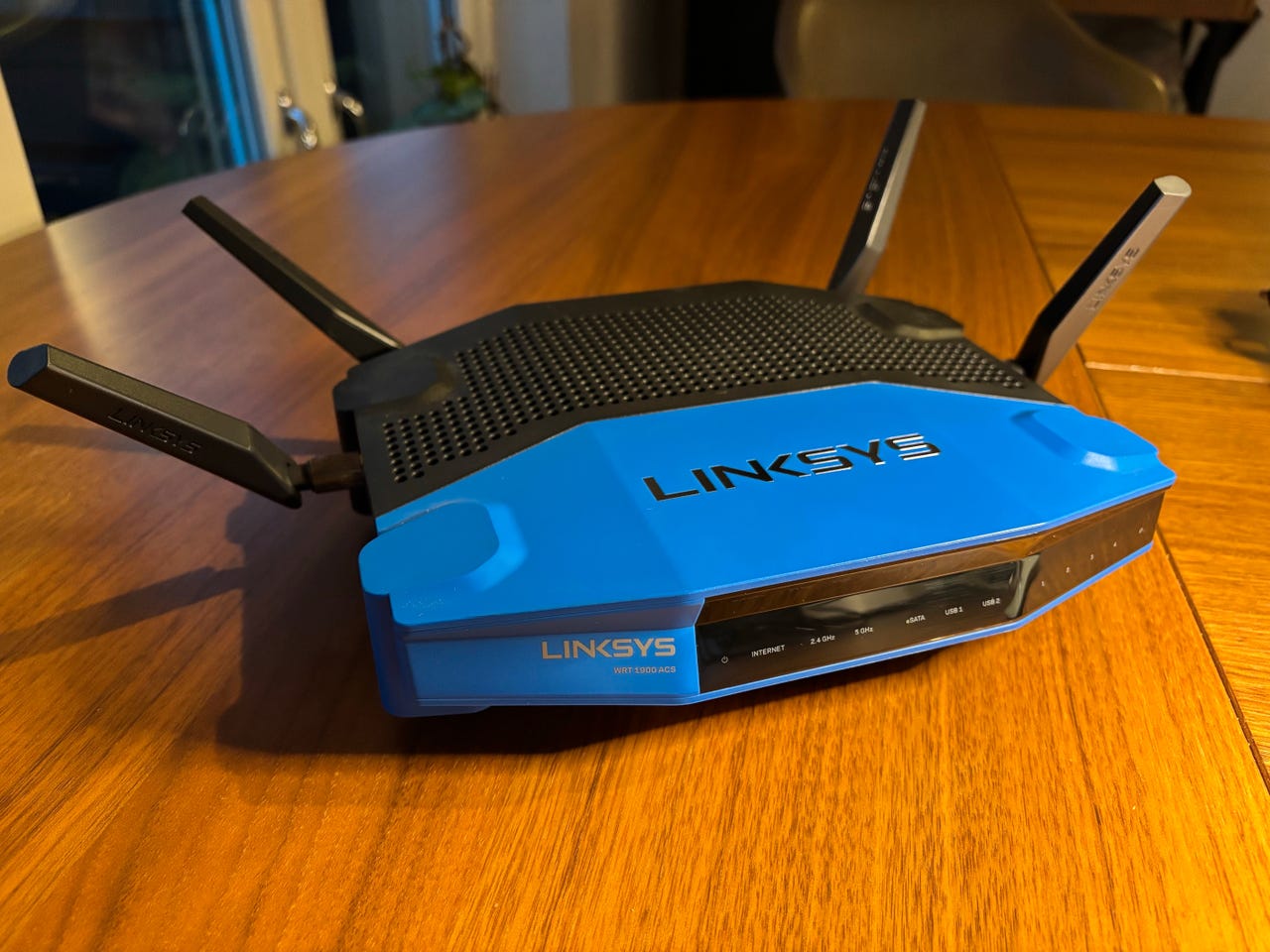Linksys WRT1900acs WiFi router | FINN-torget