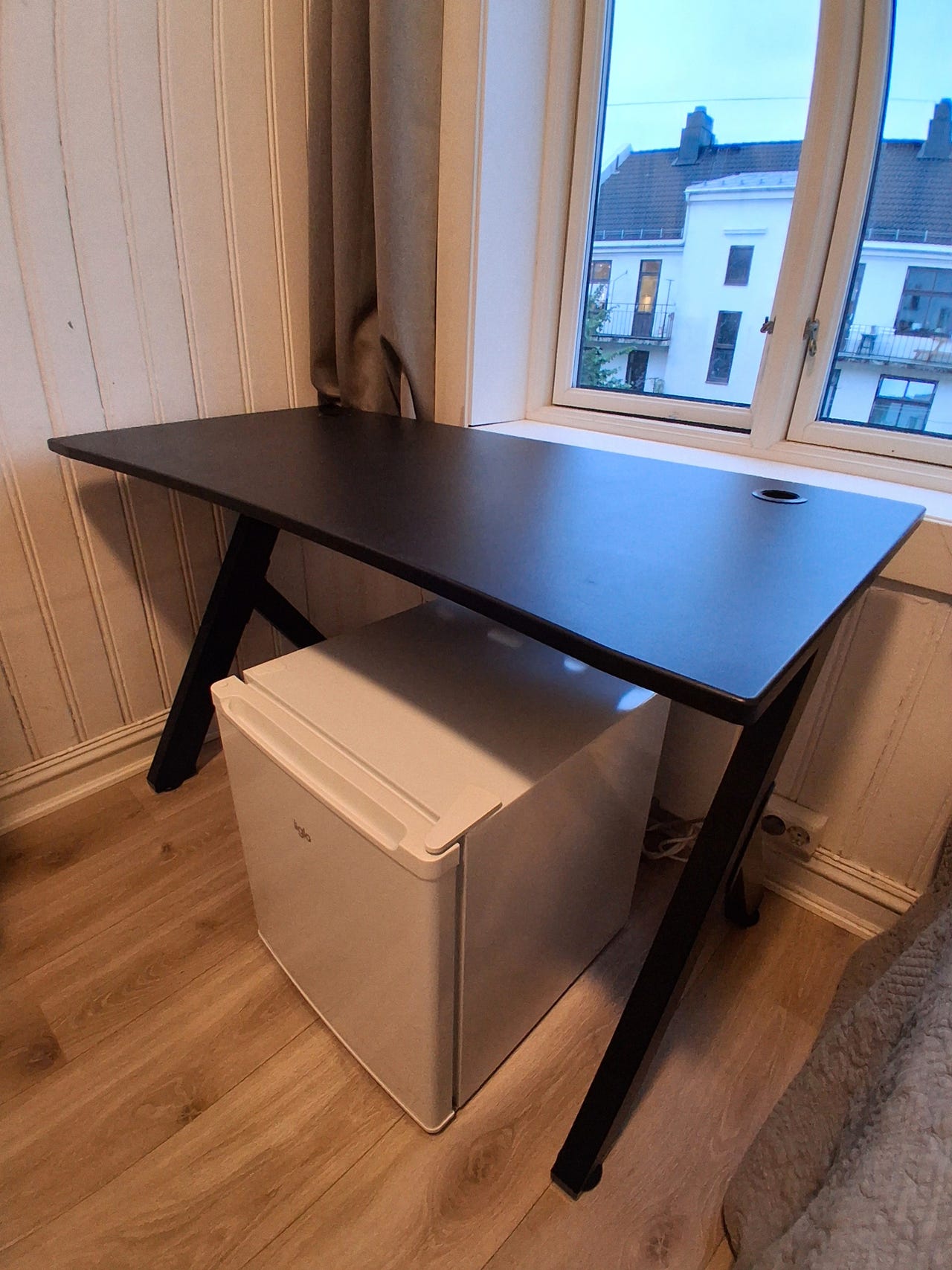 Svive Cygnus Gaming bord | FINN-torget