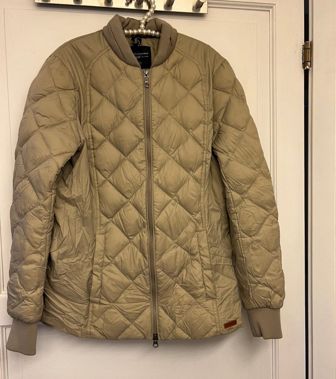 Peak Performance jakke og By Timo kjole | FINN-torget